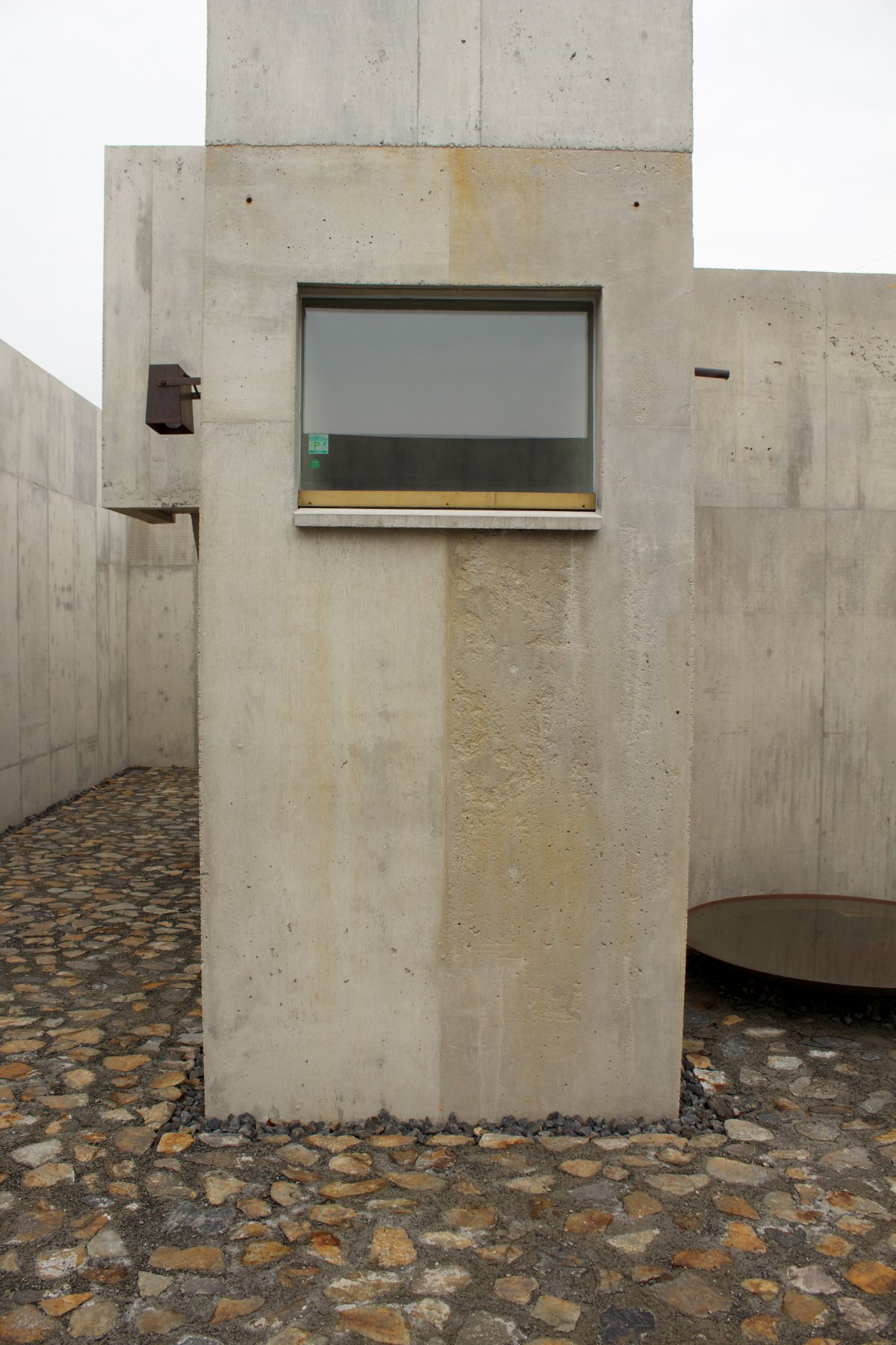 YinjiSpace - Tomoaki Uno Architects x Miyukiyama House